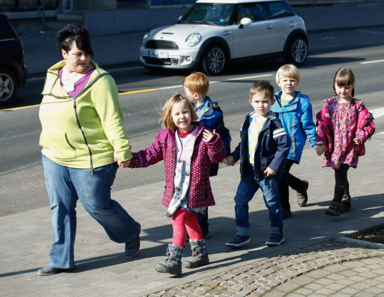 Verkehrserziehung im Kindergarten - VMS Verkehrswacht Medien & Service GmbH